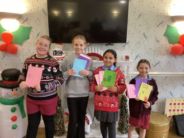 Mini Vinnies and Choir visit to local care home | St Columba’s